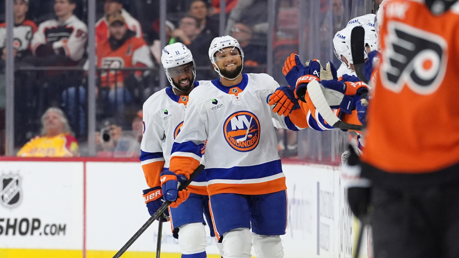 Islanders reassign Marshall Warren | Yardbarker