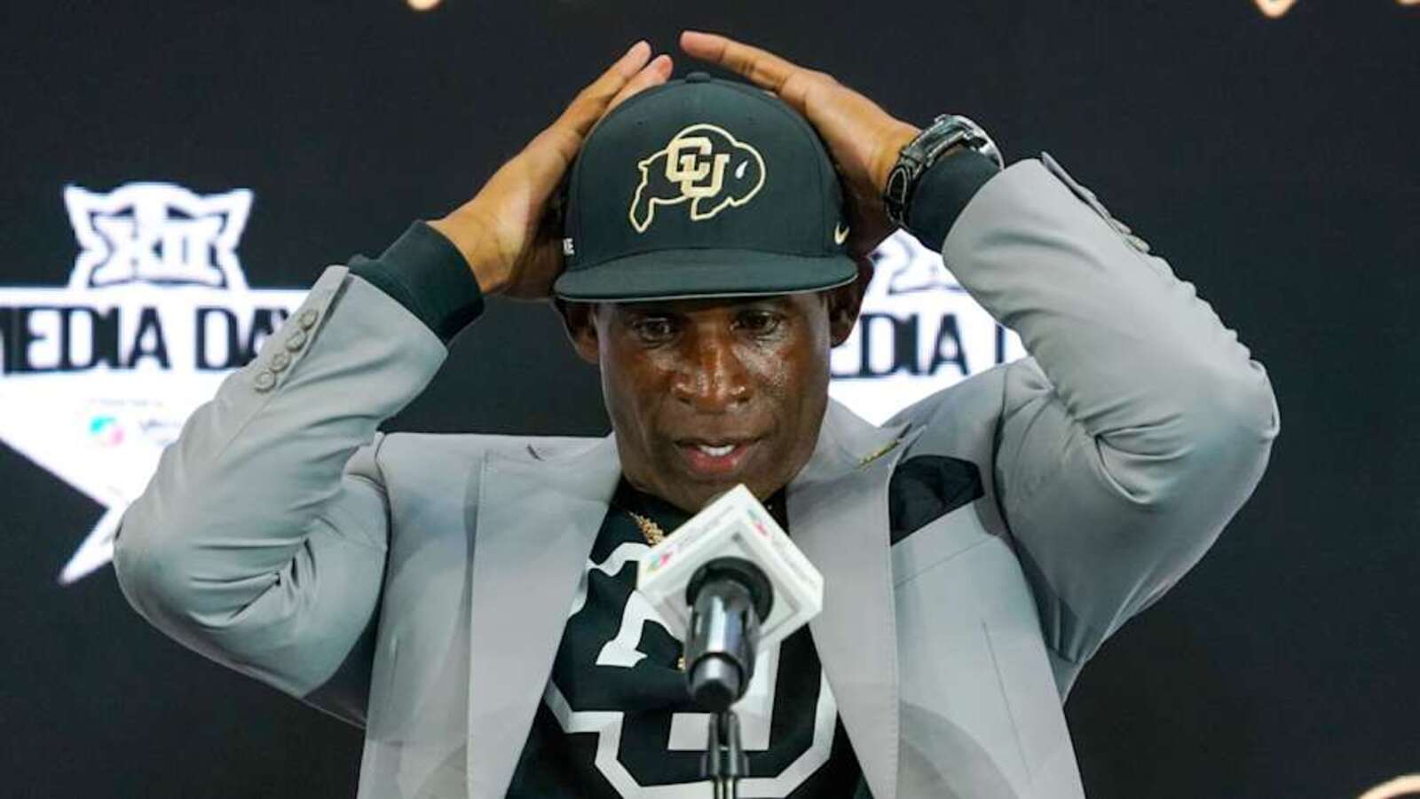 Deion Sanders Slams False Media Report Before Houston Cougars Clash ...