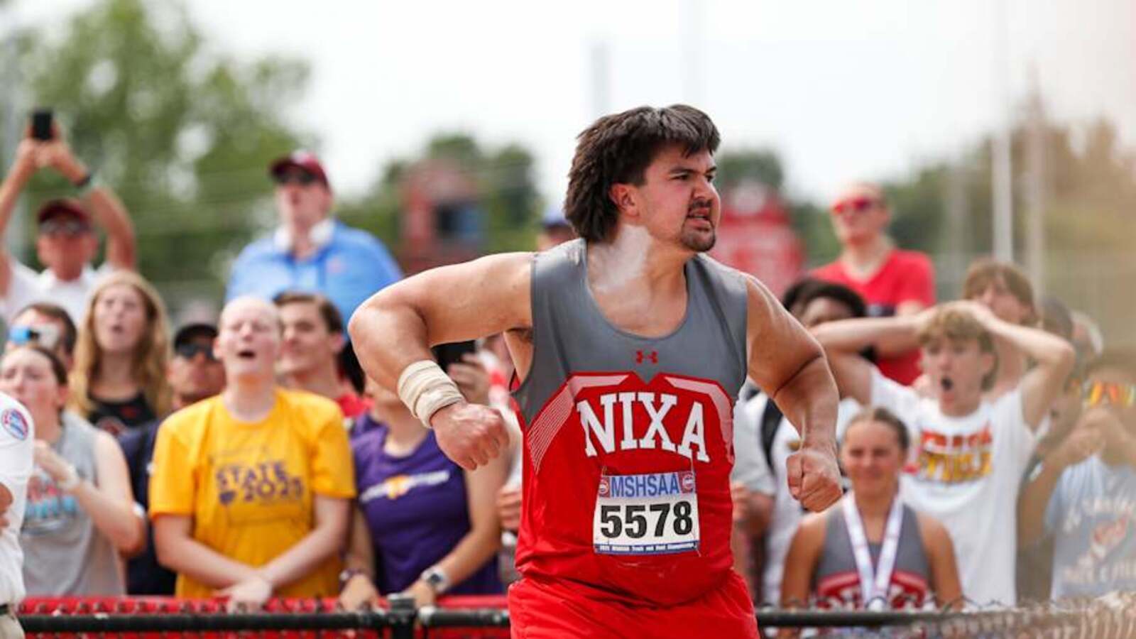 Miami Commit Jackson Cantwell Nearly Breaks NFHS Shot Put Record | Yardbarker