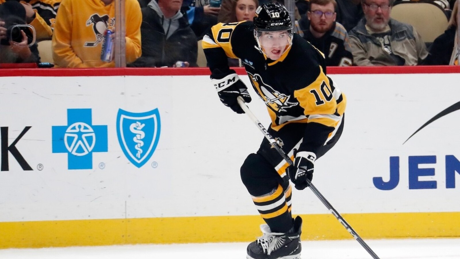 Young Winger Deserves Extended Look on Penguins Top Line | Yardbarker
