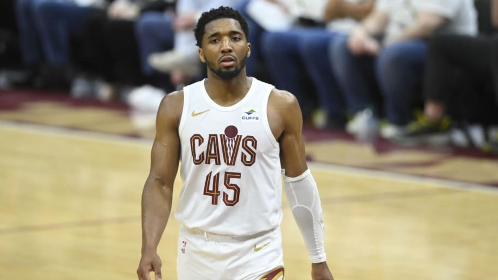 Rockets Out of Luck on Potential Trade For Cavaliers' Donovan Mitchell ...