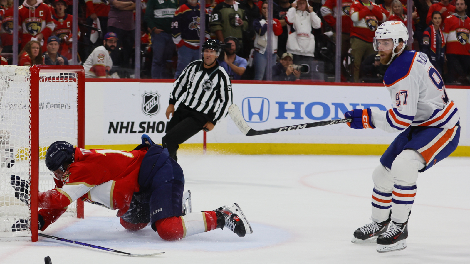 Oilers secure Game 5 win with frantic empty-net finish | Yardbarker