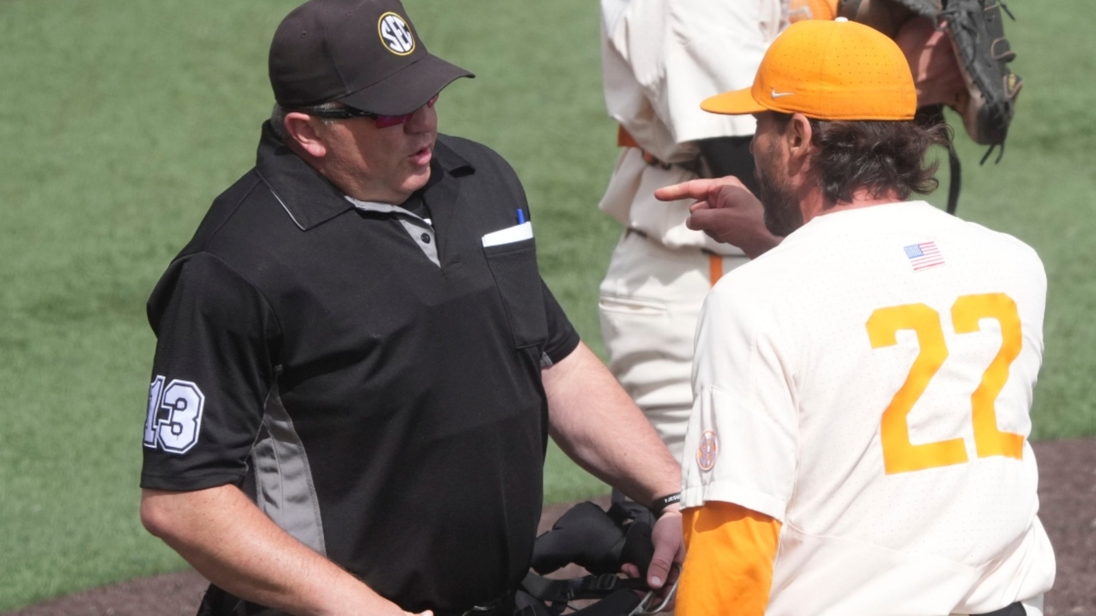 Tony Vitello reacts to prediction that he’ll be ejected in first series ...