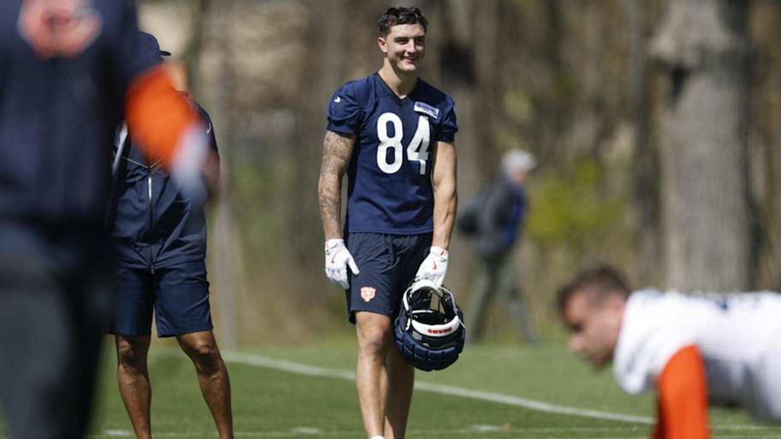 How Colston Loveland gives Ben Johnson's Bears a true wild card ...