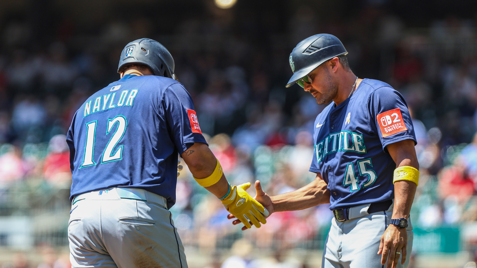Pirates hire Kristopher Negron, Tony Beasley to coaching staff | Yardbarker