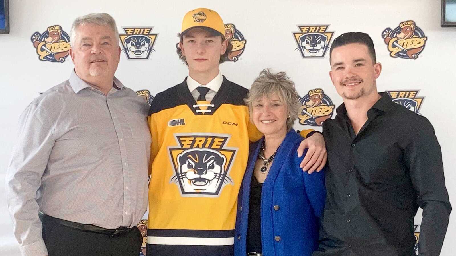 Schaefer, Eklund Top Central Scouting’s Mid-Term 2025 Draft Rankings ...