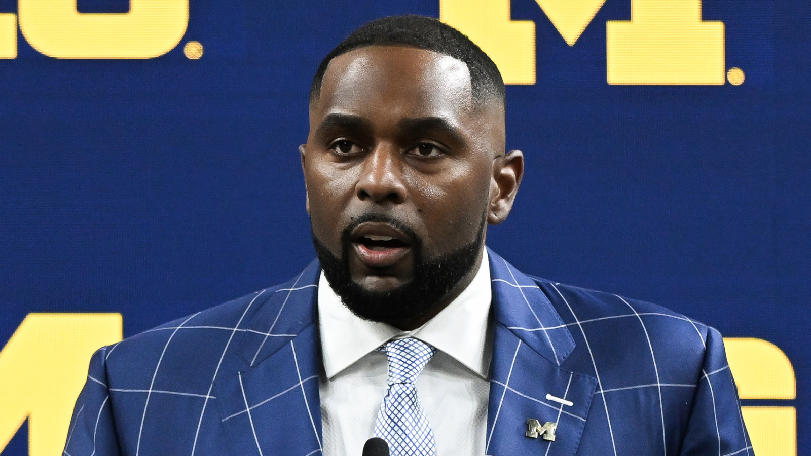 Michigan AD confirms bizarre factoid about HC Sherrone Moore | Yardbarker
