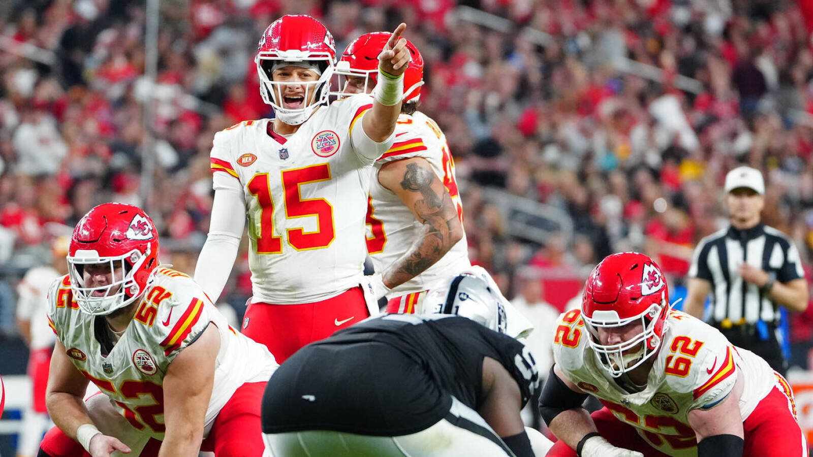 Patrick Mahomes bought awesome gifts for Chiefs’ offensive linemen ...