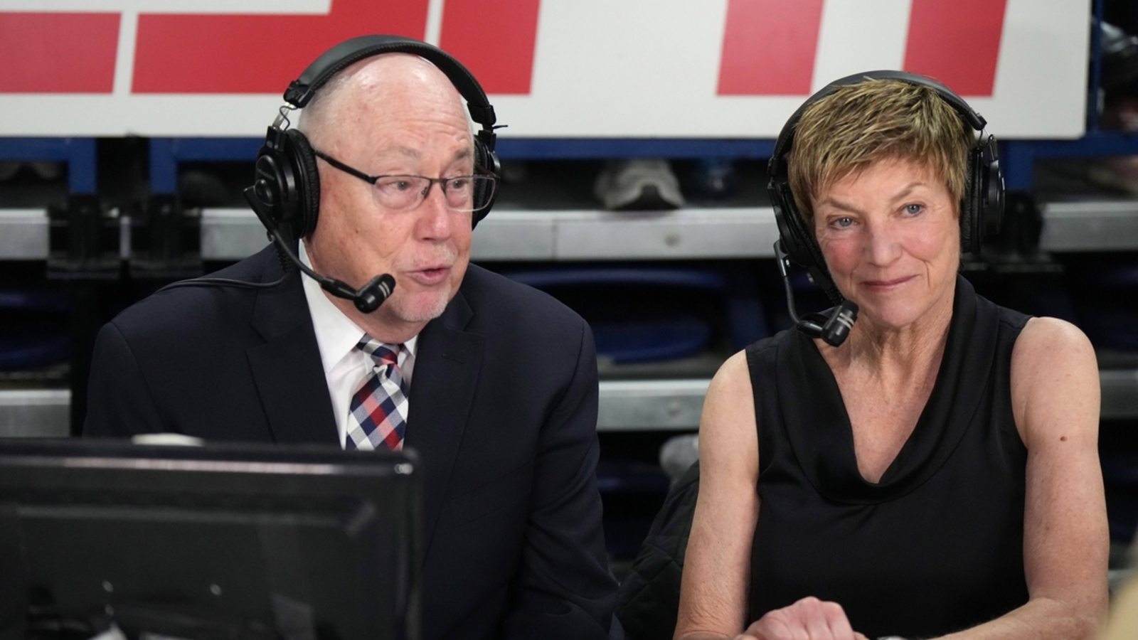 Mystics fire GM Mike Thibault, coach Eric Thibault | Yardbarker