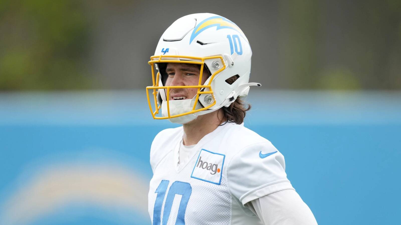 Chargers QB Justin Herbert gives glowing review of new OC, rookie WR ...