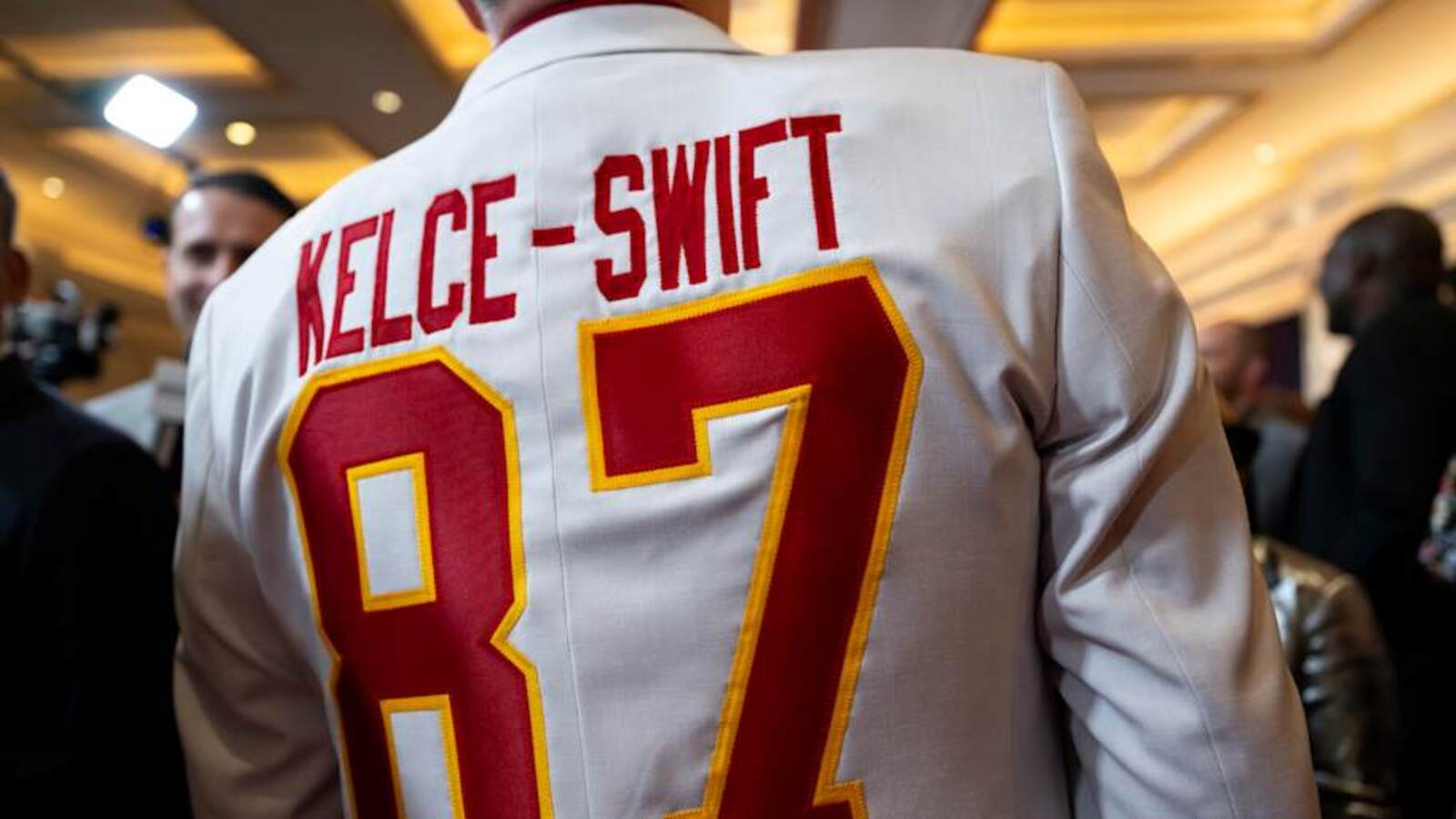 Andy Reid has the perfect old-man response to Taylor Swift joining New ...