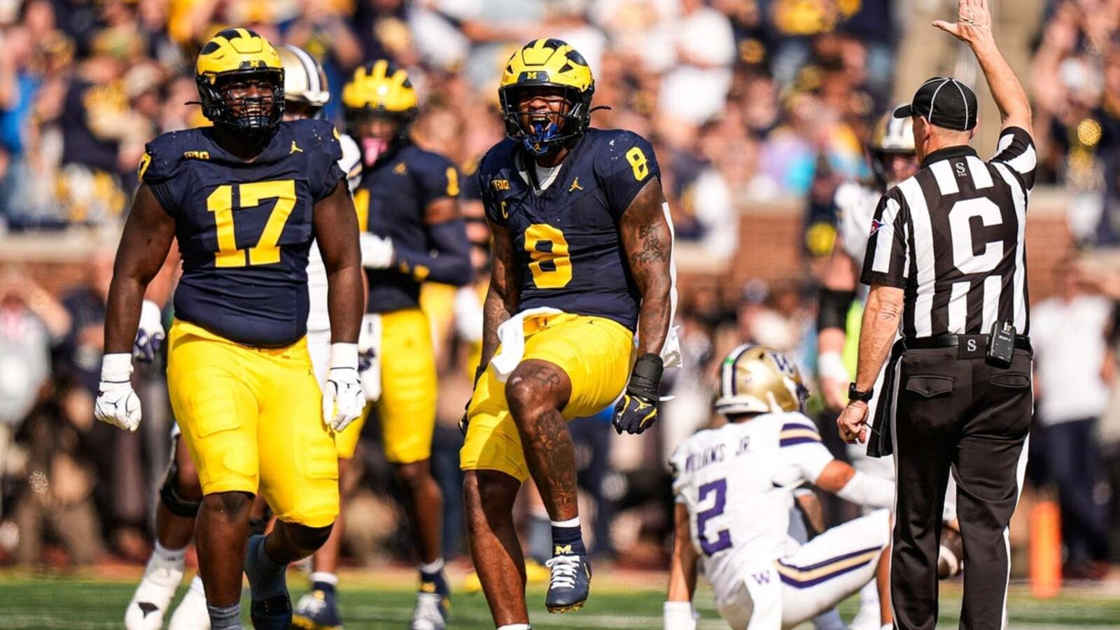 Two second-half interceptions fuel Wolverines past Huskies | Yardbarker
