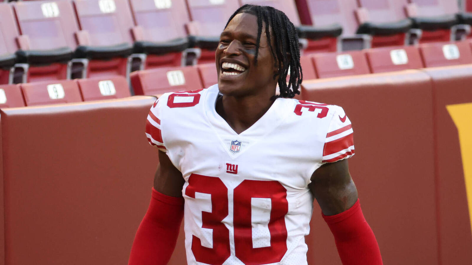 Giants roasting Darnay Holmes over 'freaky' viral video | Yardbarker