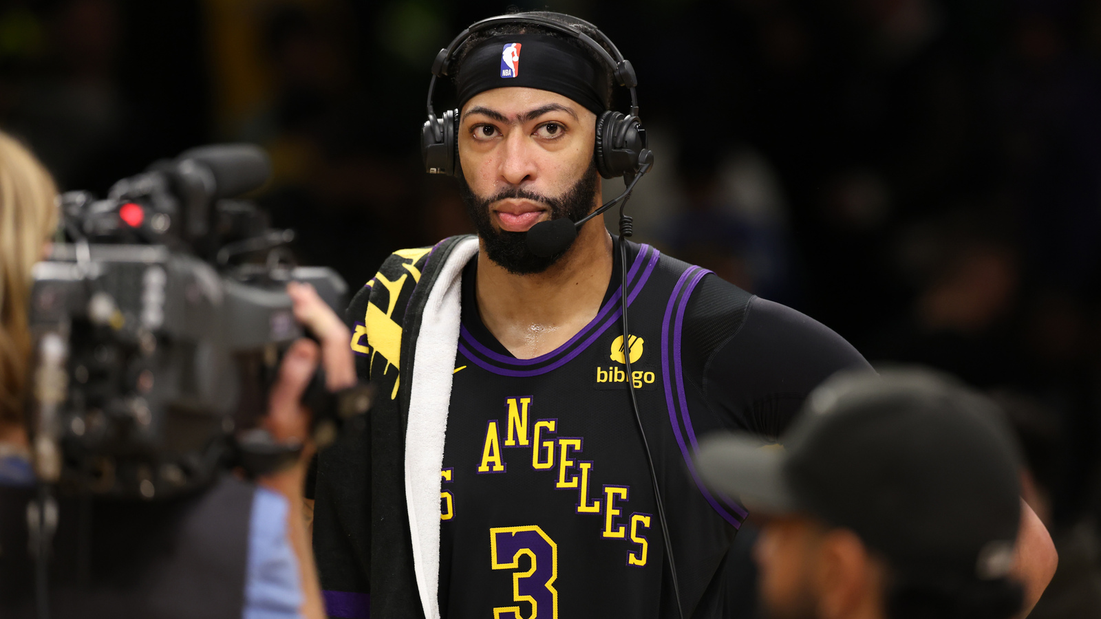 After Season-High Scoring Game, Anthony Davis Again Deflects Credit For ...