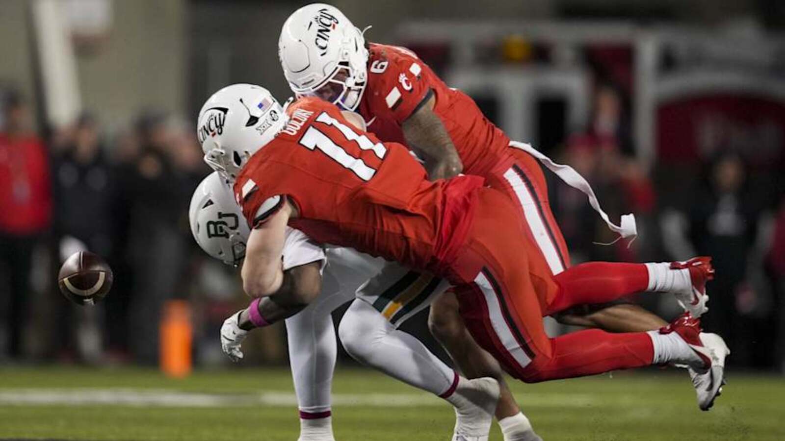 Vikings Select Cincinnati LB Jake Golday in Second Round: Instant Grade ...