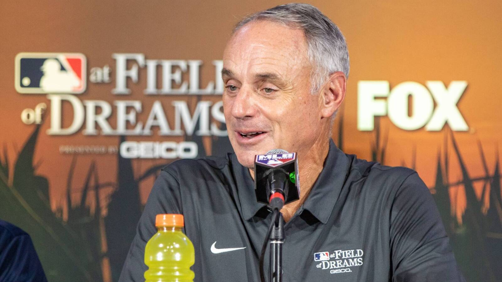 Manfred on HR record: 'Let fans make their own judgment' | Yardbarker