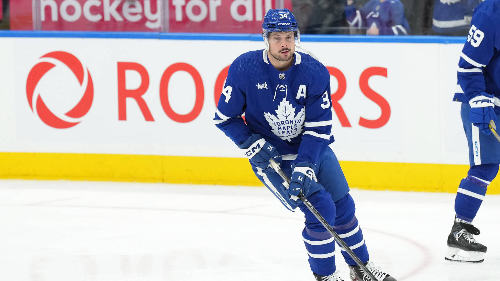 Auston Matthews Scores 65th Goal, Ties Alex Ovechkin | Yardbarker