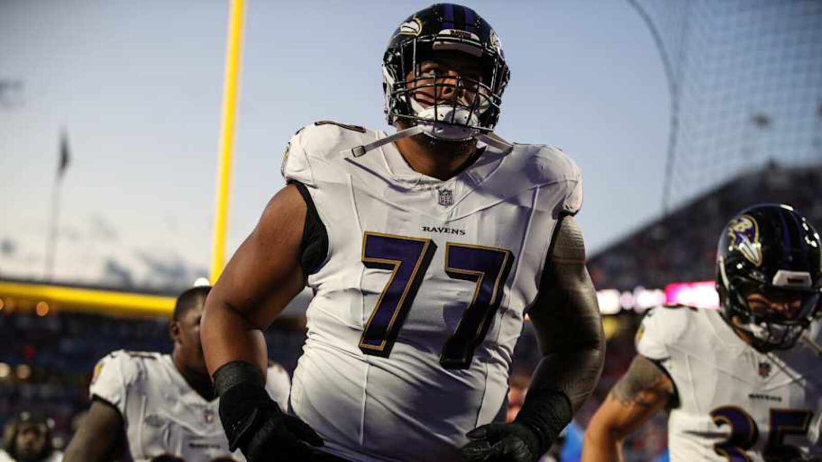 Ravens’ polarizing starter’s job could be at risk Sunday with rookie ...
