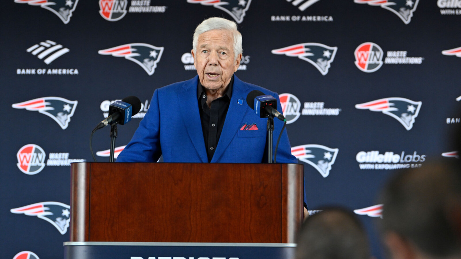 ‘Kardashian Curse’ Debate Heats Up as Robert Kraft Delivers His Take ...