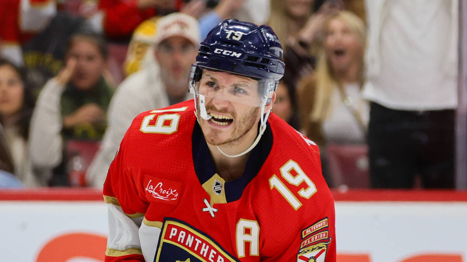 Bruins HC rips Matthew Tkachuk after fight with David Pastrnak | Yardbarker