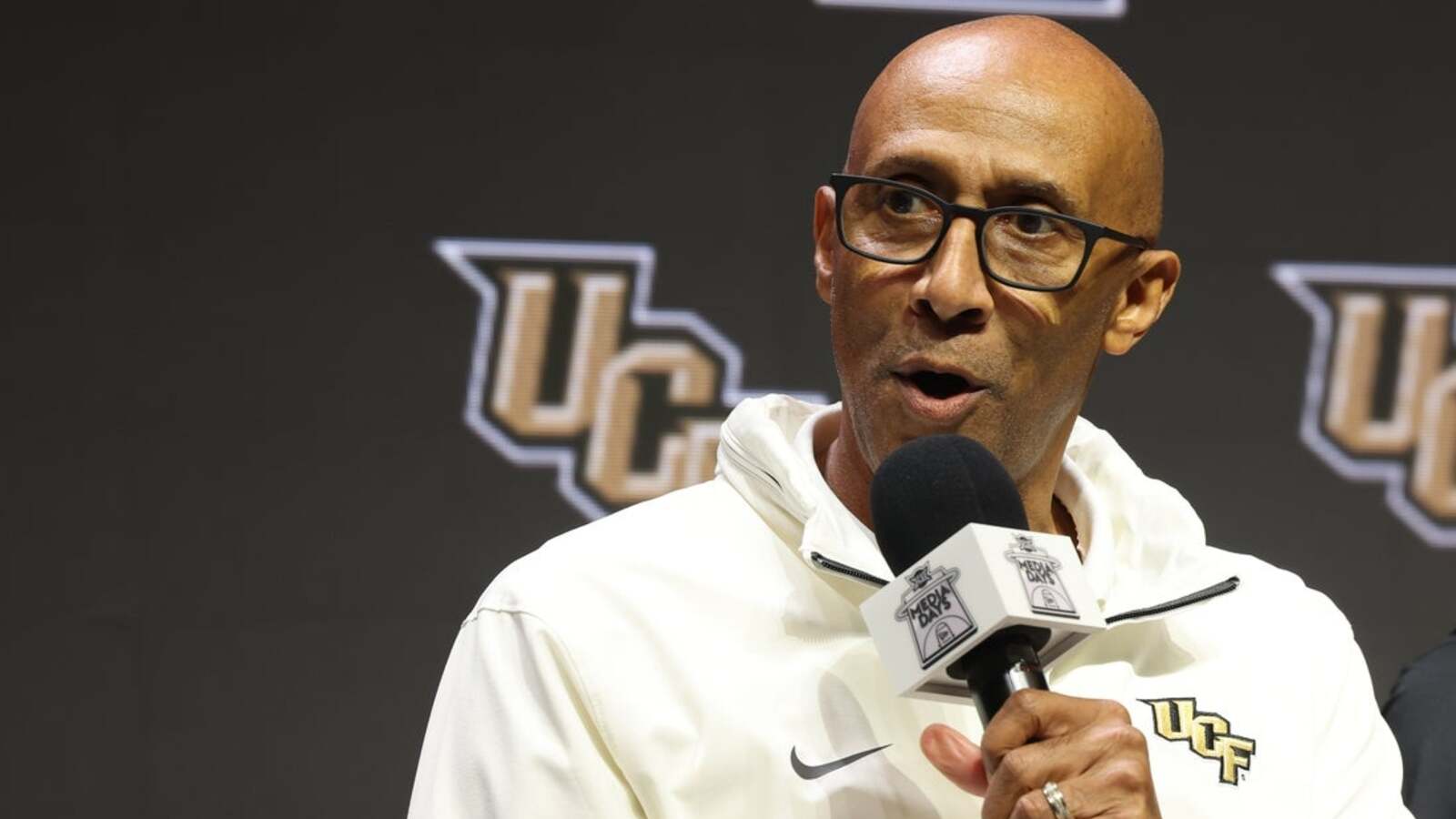 Jamichael Stillwell stuffs statsheet as UCF holds off Oakland | Yardbarker