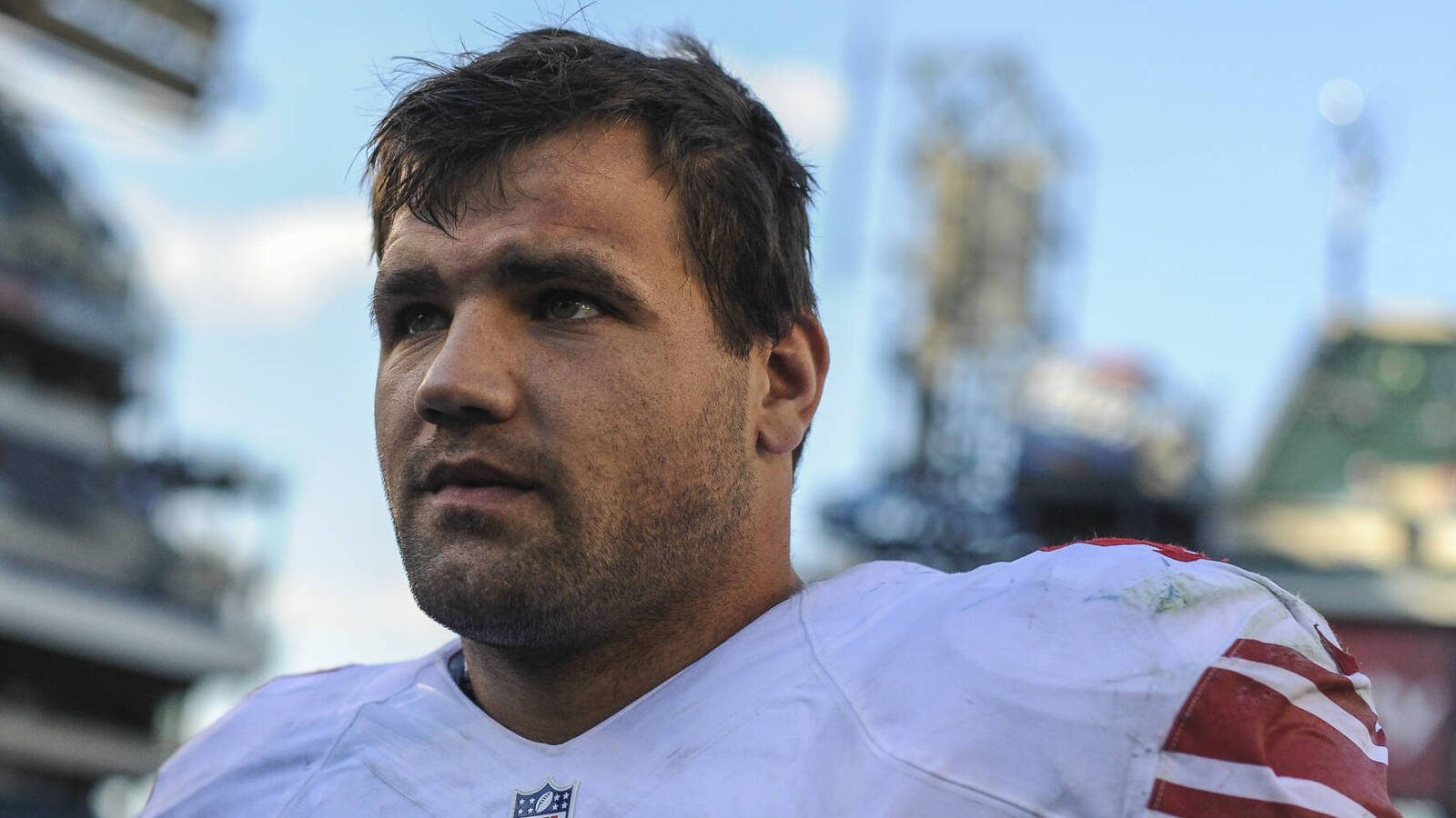 Peyton Hillis 'on road to recovery' after saving kids from drowning | Yardbarker