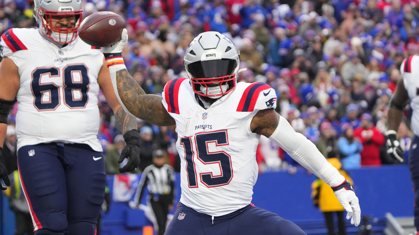 Cowboys Zeke Reunion? A 'Secret Stat' to Future Signing | Yardbarker