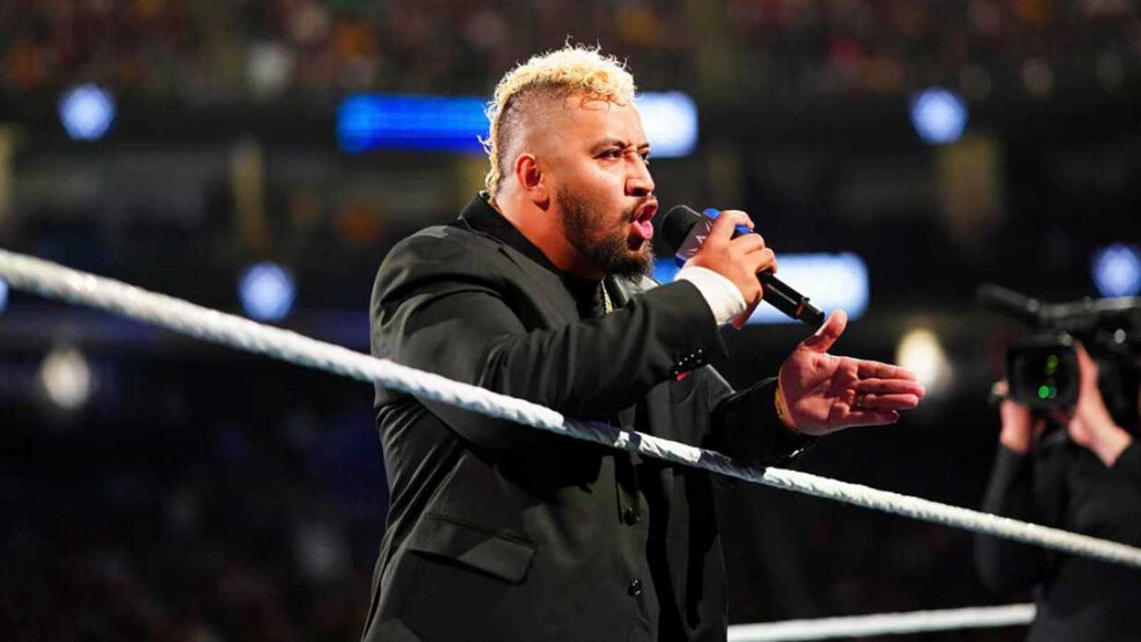 WWE Raw MSG: Roman Reigns, Liv Morgan, AJ Lee Backstage Updates ...