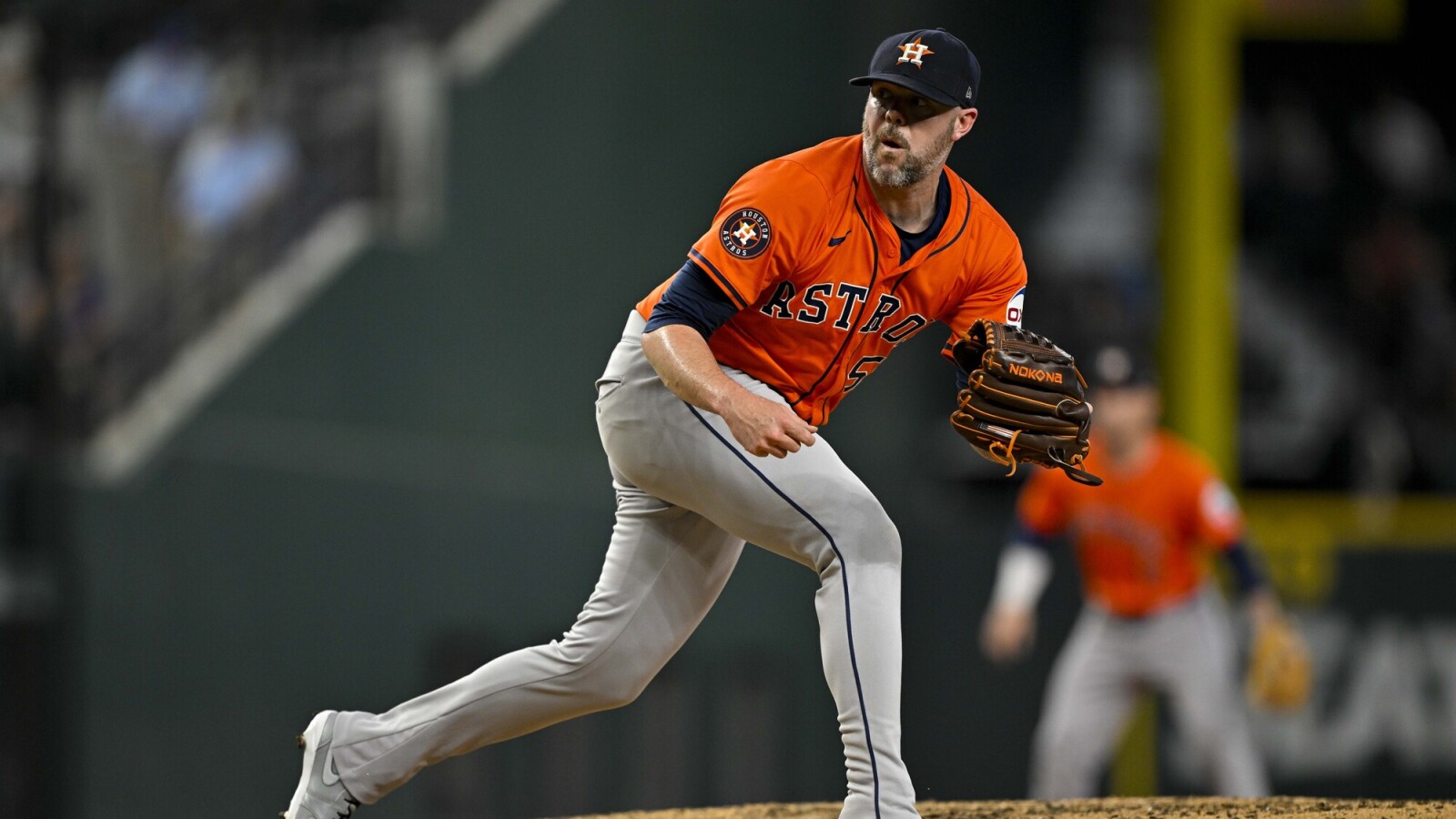 Astros suffer setback as key veteran reliever sidelined with back ...