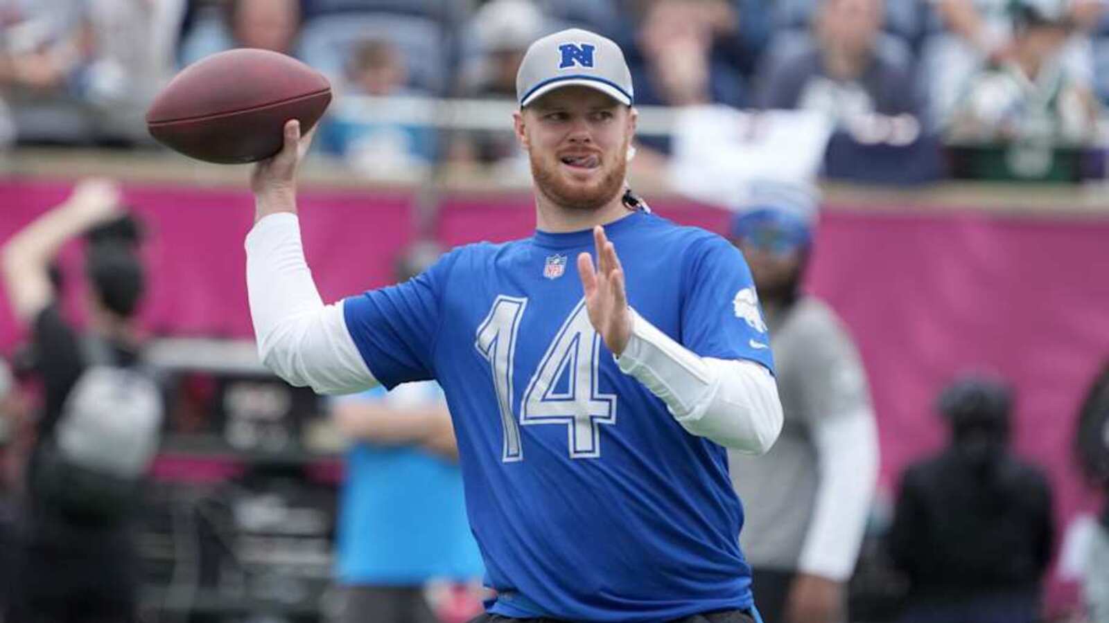 Seattle Seahawks' Mike Macdonald Confident In Sam Darnold In Response ...