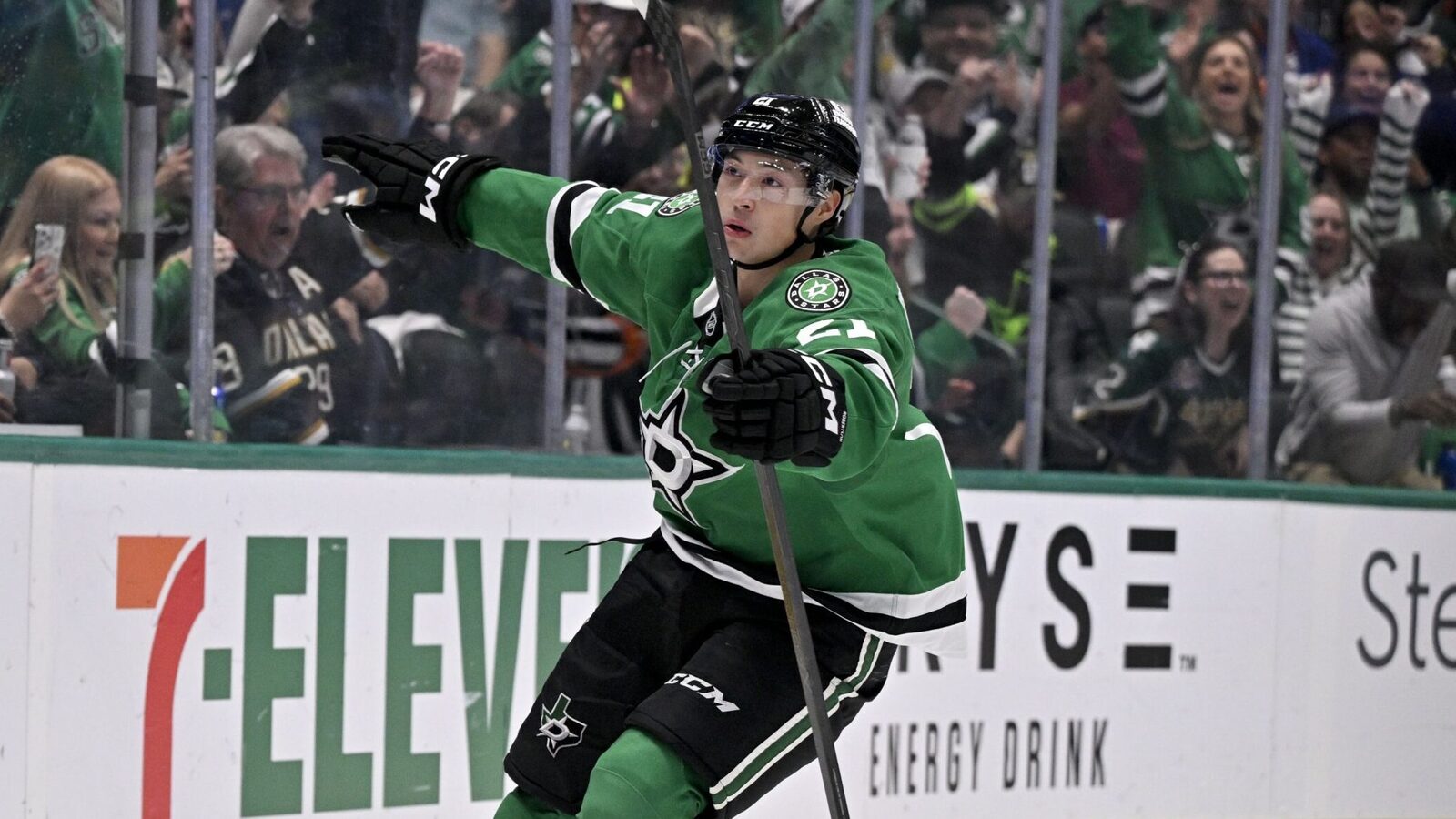 Stars' Glen Gulutzan on Jason Robertson: 'I still don't know why he's ...