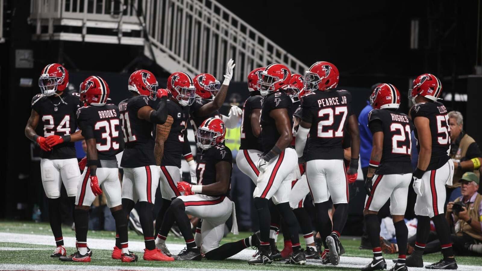 Falcons look to continue domination vs. banged-up 49ers | Yardbarker