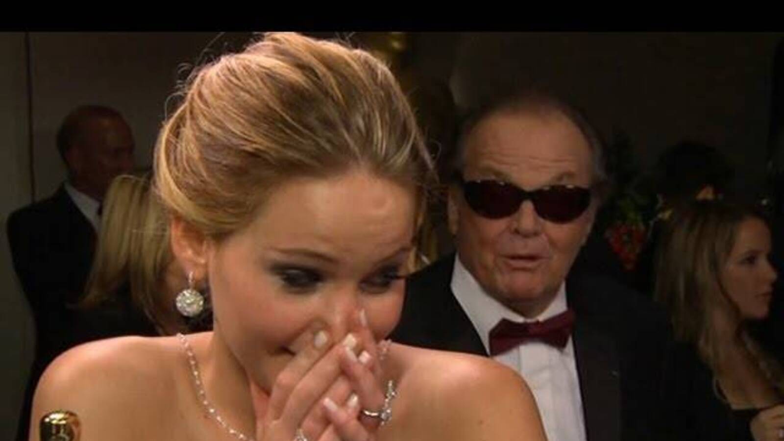The internet will never forget these 20 celebrity interviews | Yardbarker
