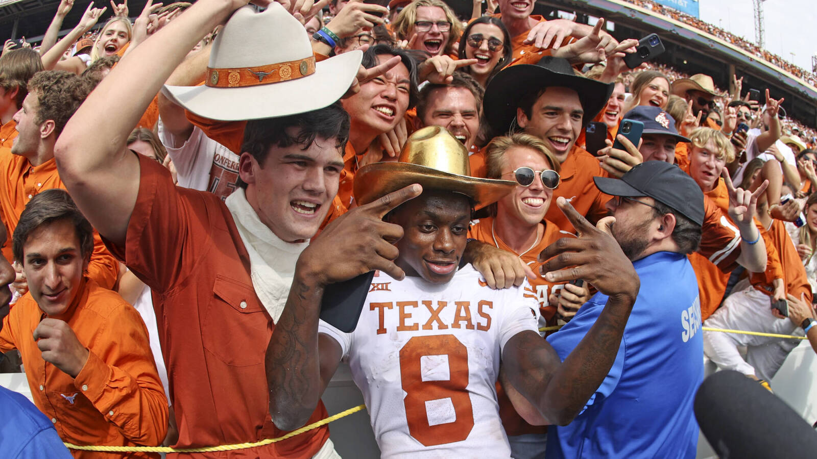 Texas drops epic hype video touting Longhorns' fighting mentality ...