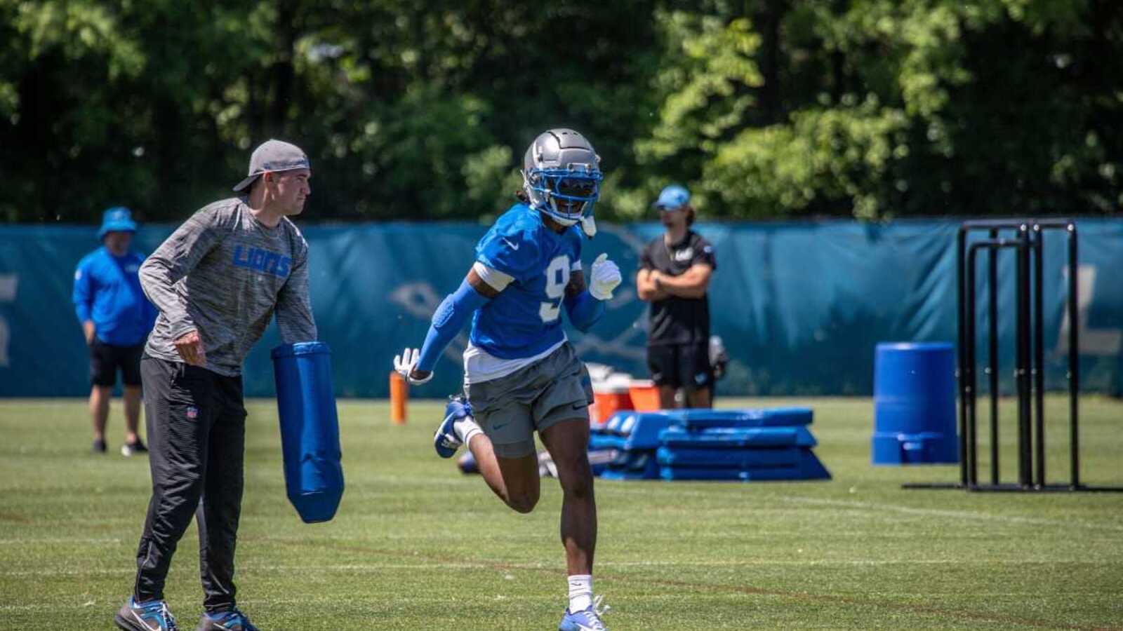 Former NFL player shares some thoughts on Jameson Williams that you can ...