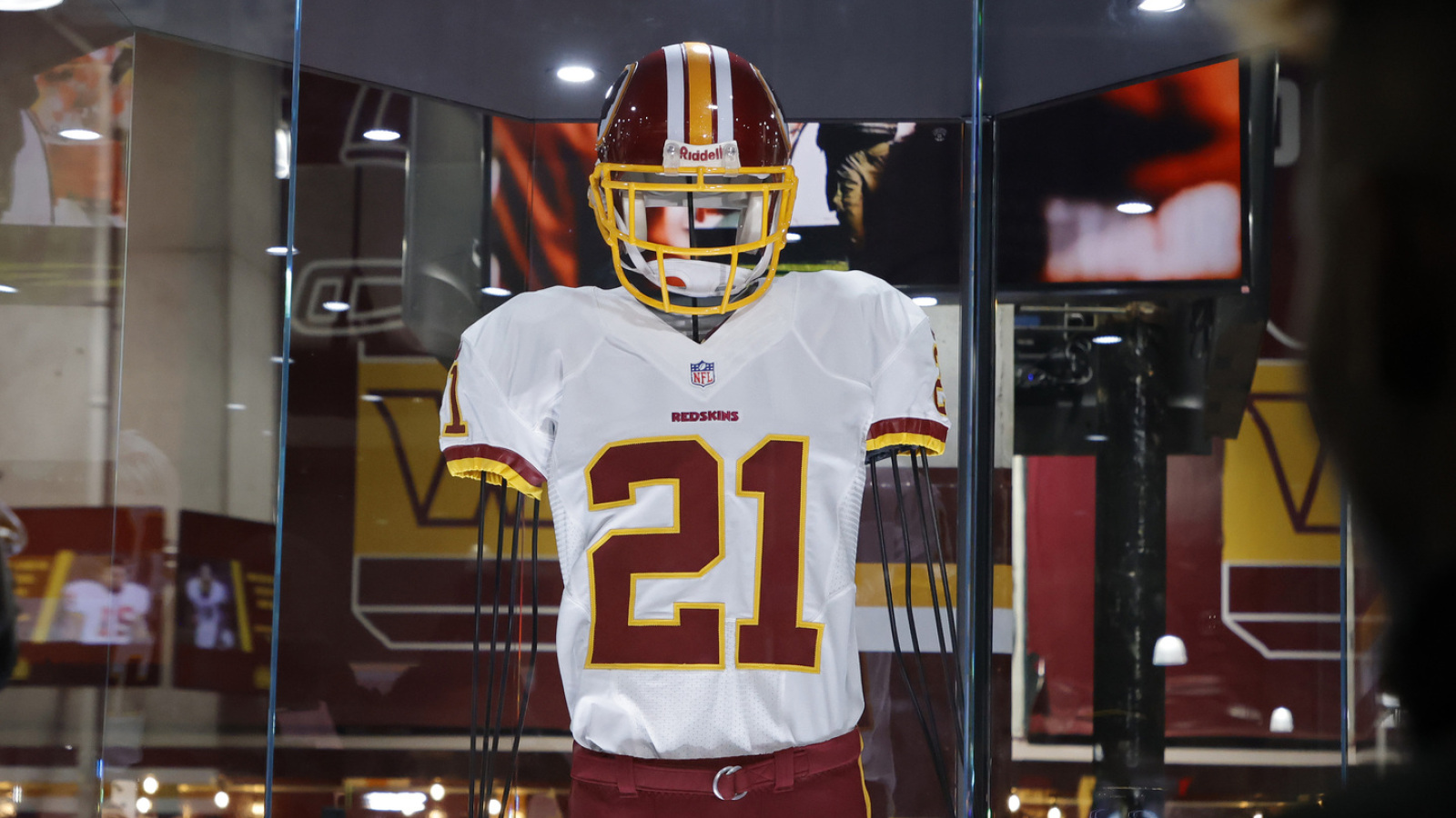 Commanders announce plans to honor Sean Taylor properly | Yardbarker