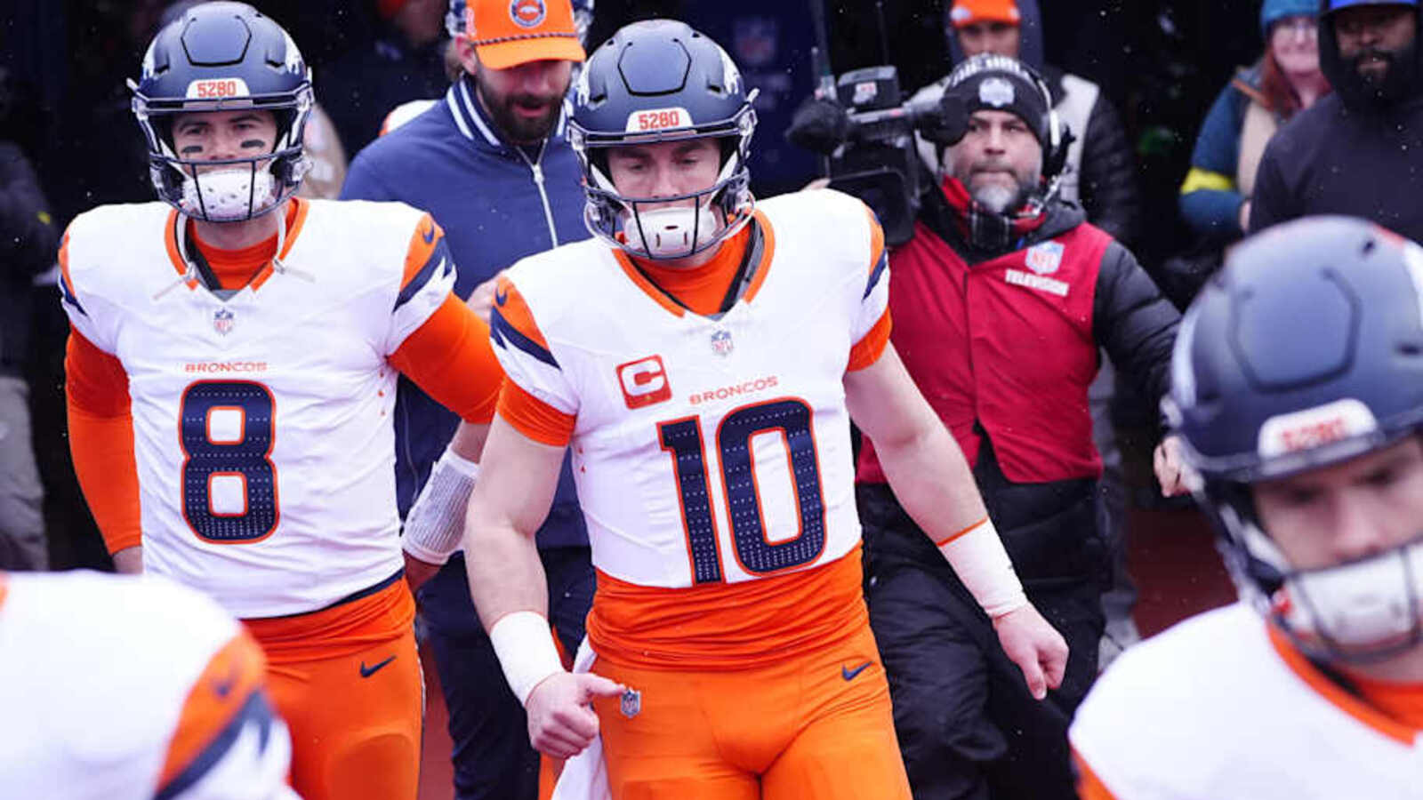 Bo Nix Poised to Pass Carson Palmer in NFL Record Books vs. Texans ...
