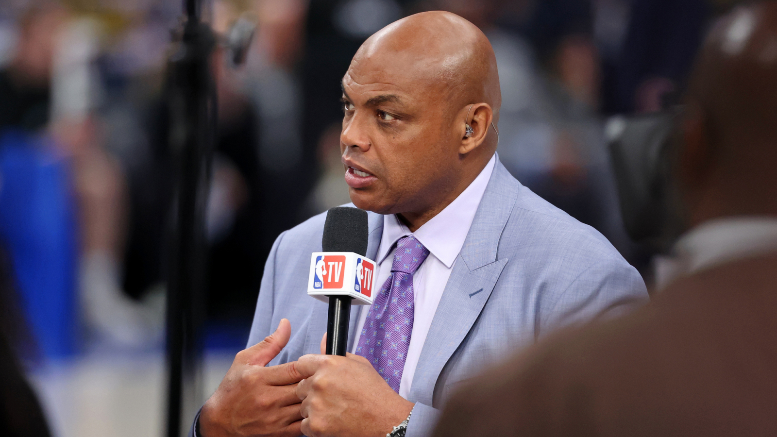 Charles Barkley reverses course on future with TNT | Yardbarker