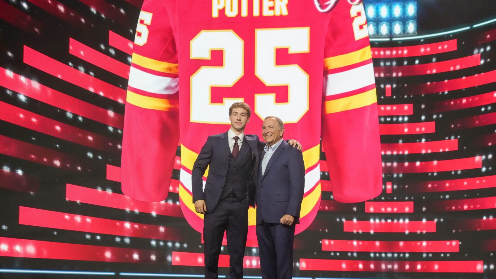 Flames score an A- on the first day of the 2025 NHL Draft | Yardbarker