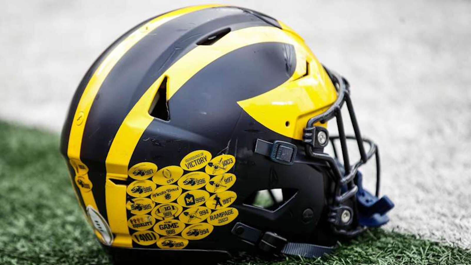 Michigan Football: 4-star cornerback locks in visit with Wolverines ...