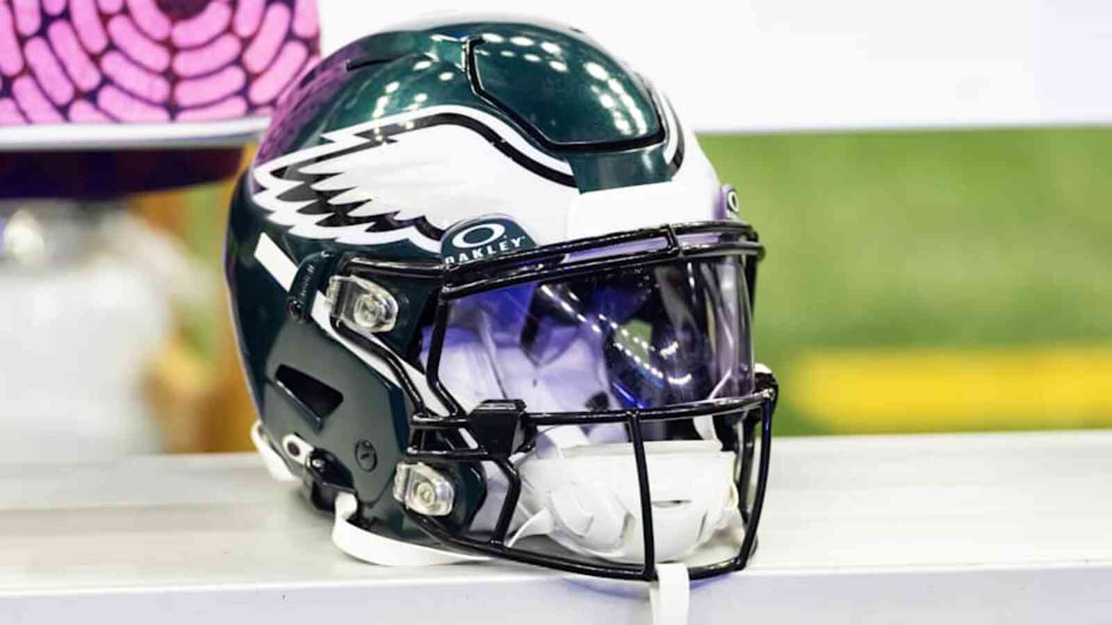 Eagles Get Brutal Injury Update, Lose EDGE For Season | Yardbarker
