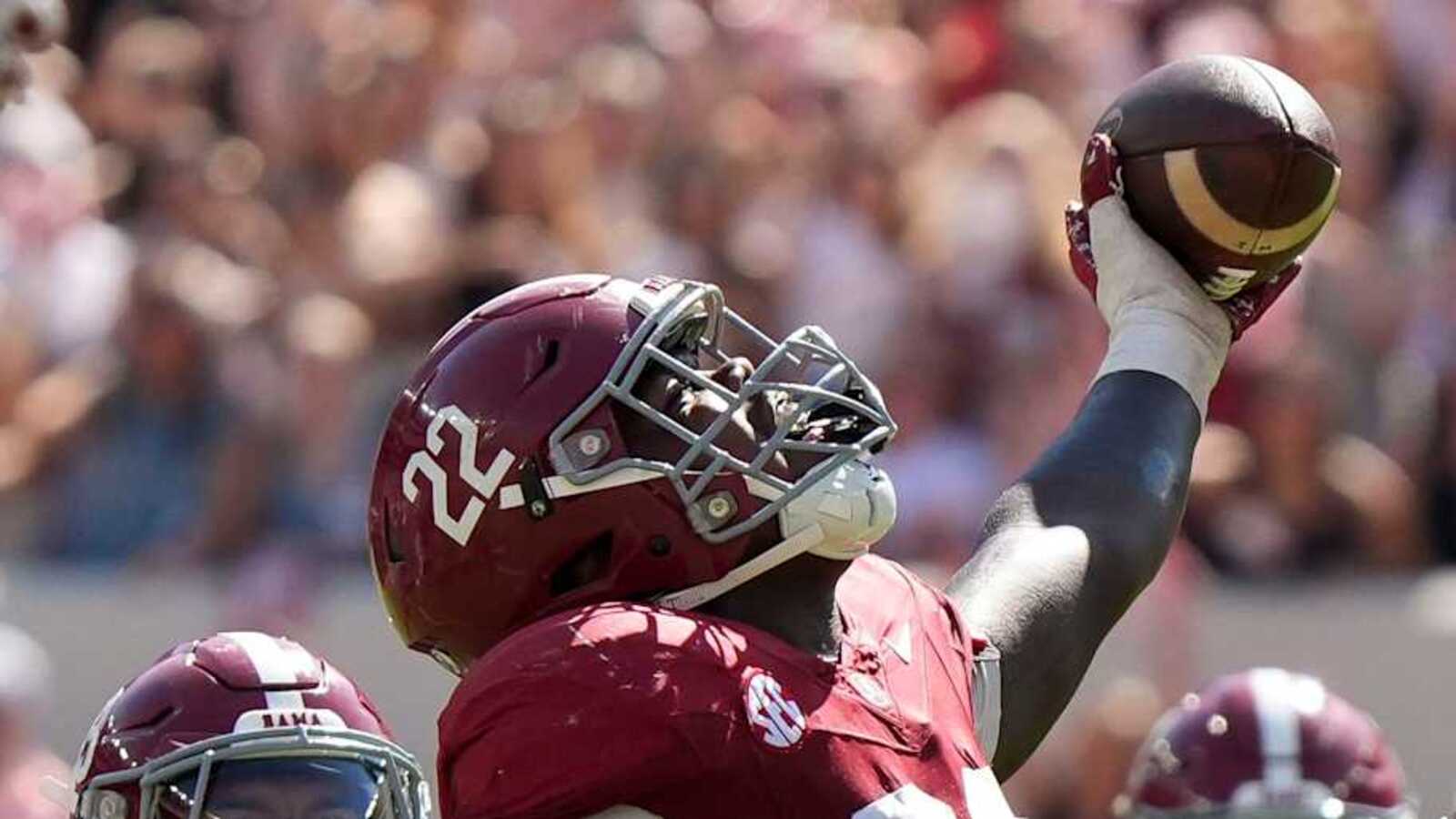 Alabama Defender Named to AFCA Good Works Team Watch List: Roll Call ...