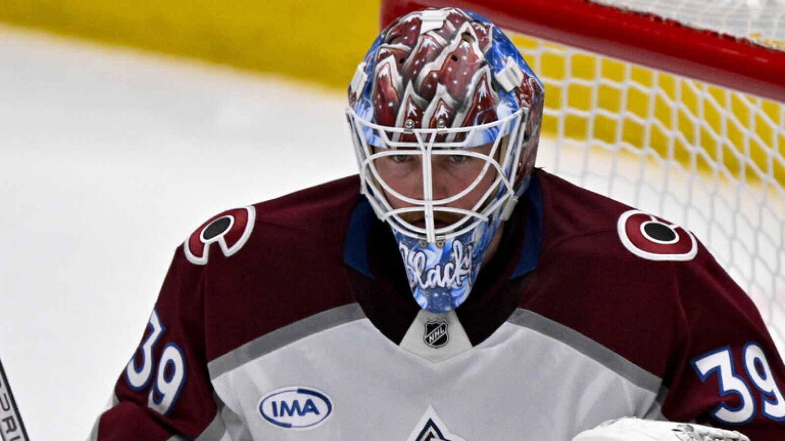 Two key Avalanche players dealing with injuries | Yardbarker