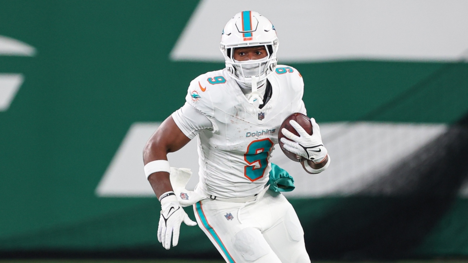 Report: Miami Dolphins discussing Jonnu Smith trade with Pittsburgh ...