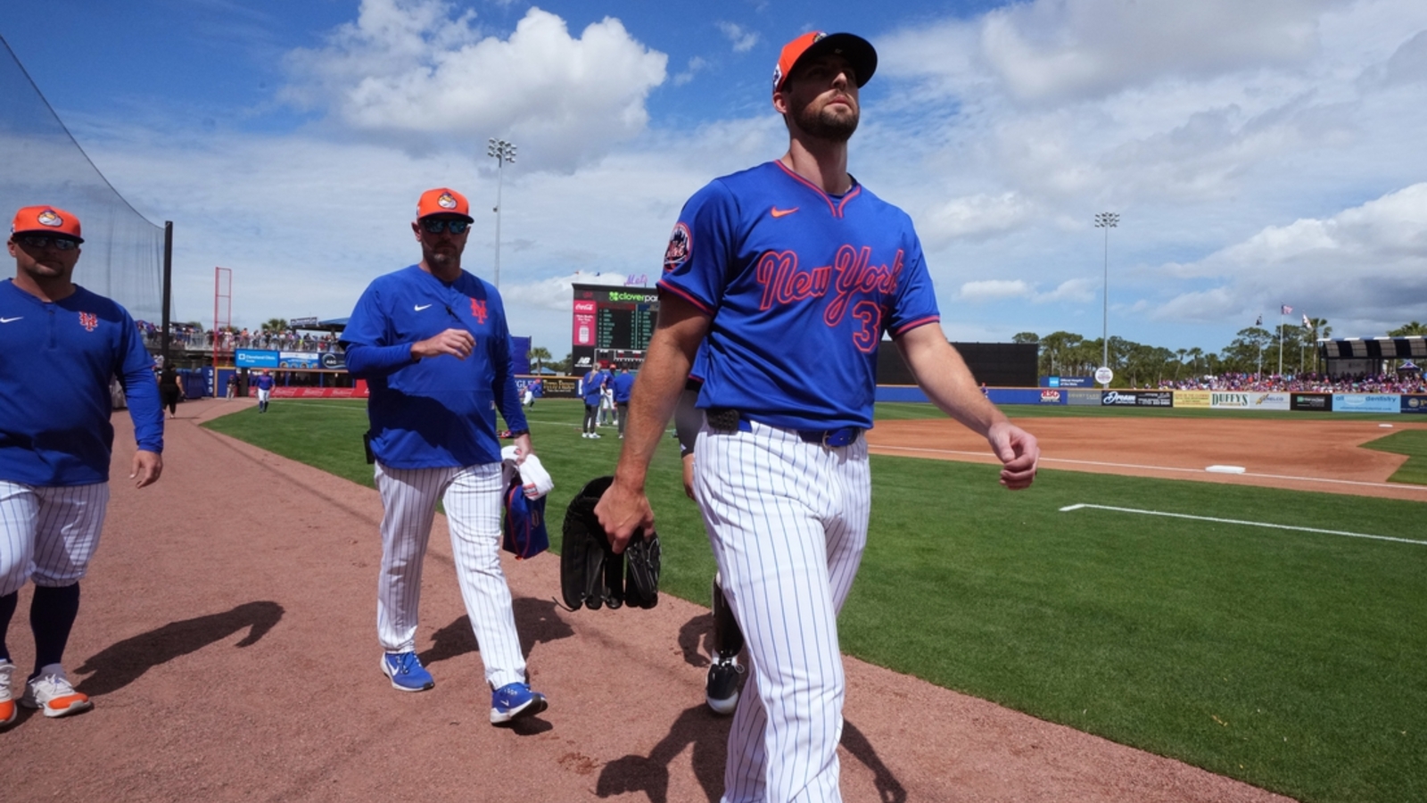 Seasoned closer Clay Holmes surprise Opening Day starter for Mets | Yardbarker