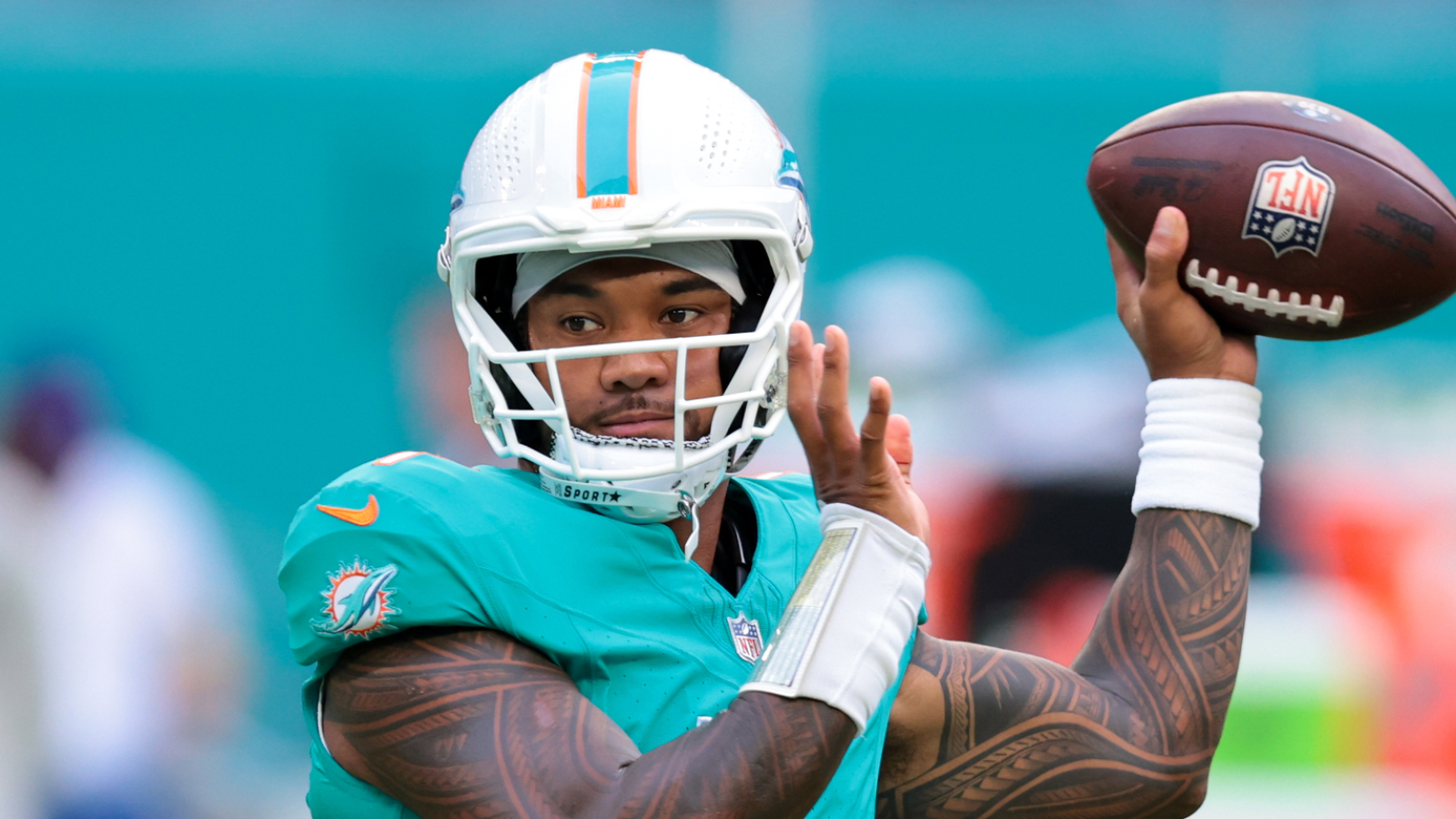 Tua Tagovailoa, Tyreek Hill address relationship after captain revelation | Yardbarker