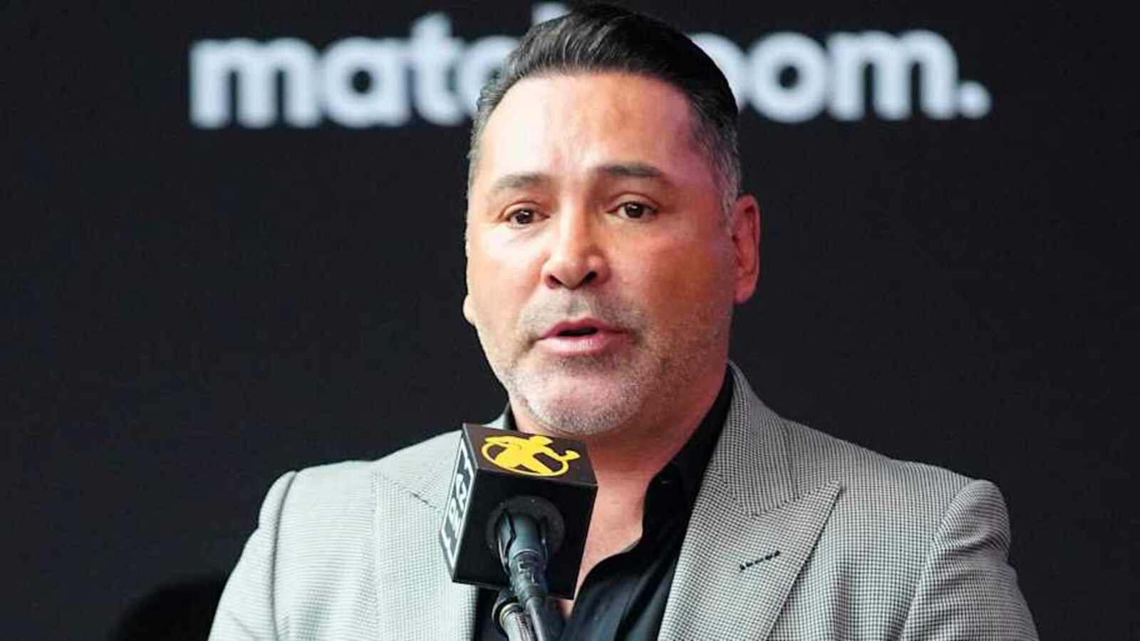 Oscar De La Hoya Responds To Vergil Ortiz Jr's Lawsuit | Yardbarker