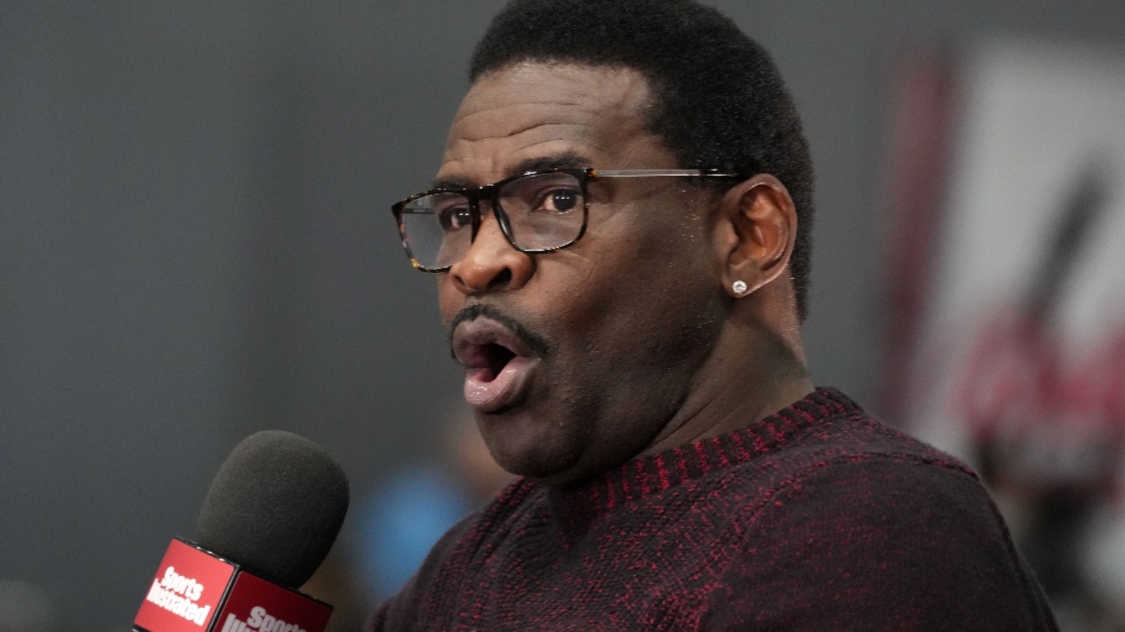 Micah Parsons contract dispute: Michael Irvin says ‘no way’ Cowboys ...