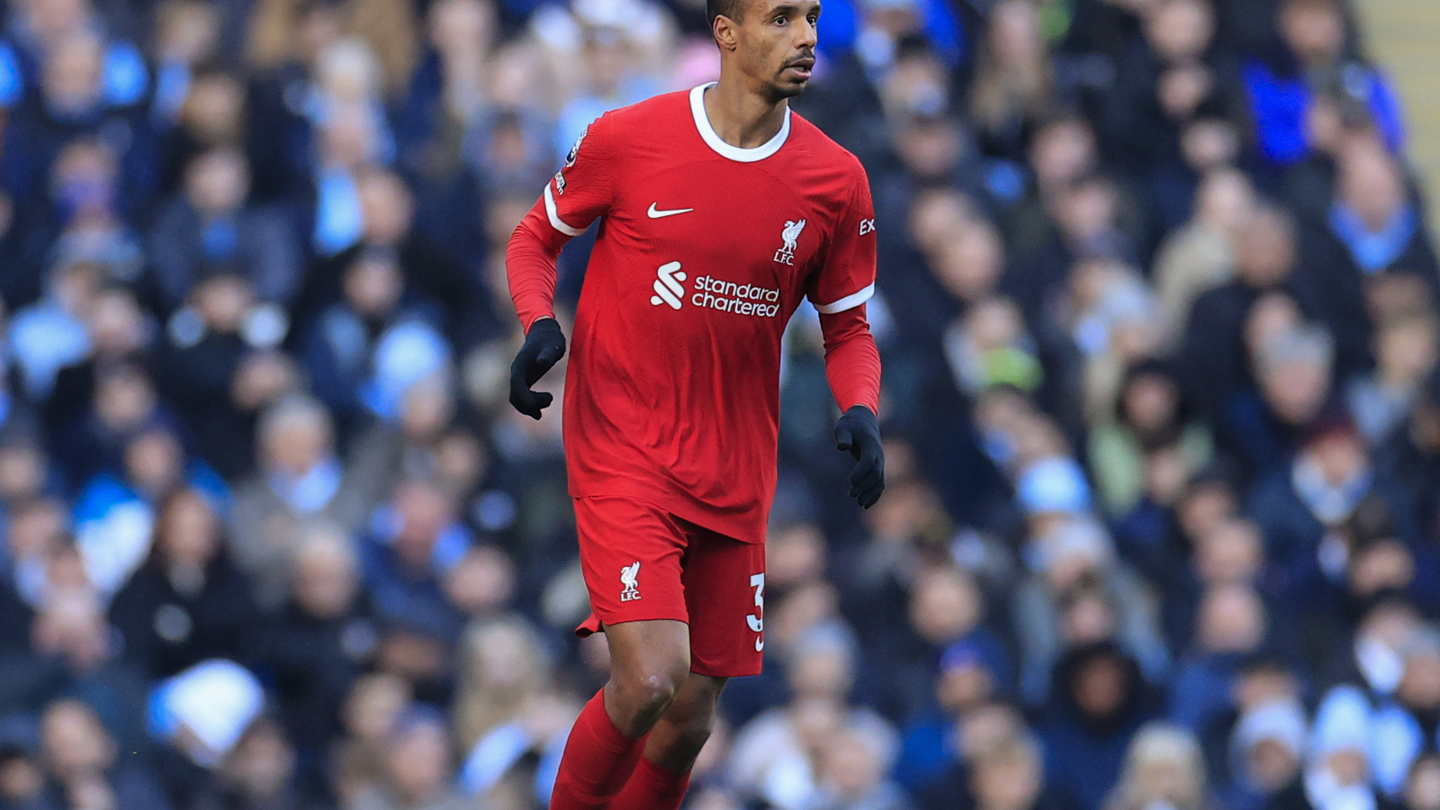 Liverpool man’s ACL tear could end career and has left team-mate ...