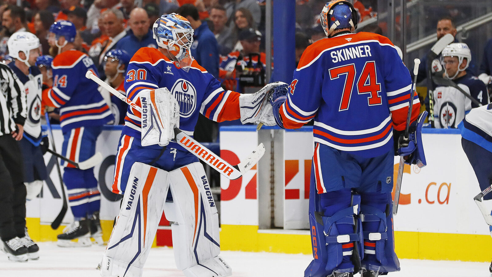 Calvin Pickard makes surprise start for Oilers against Predators ...
